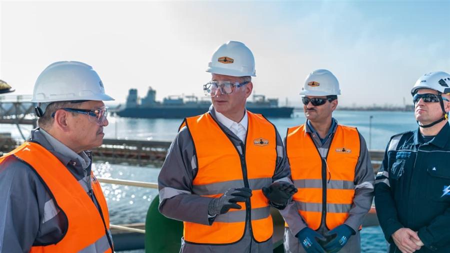 Arab Finance - Egypt's natural gas supply system ready to meet summer ...